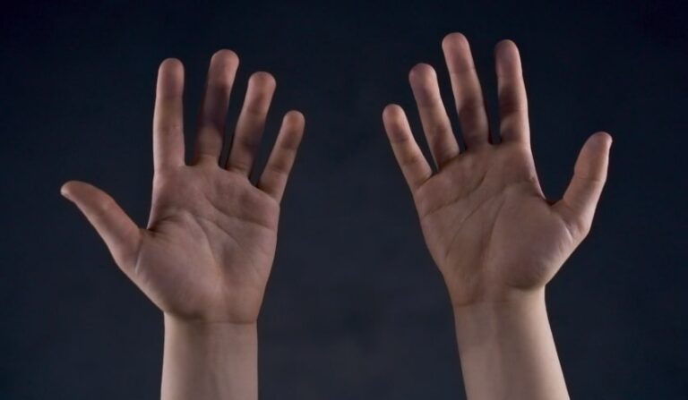 Which Finger Is Best For Pulse Oximeter Reading?